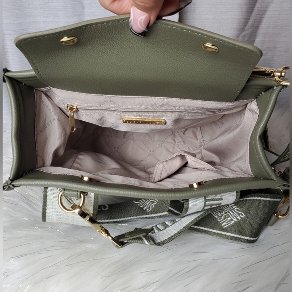 Steve Madden | Bags | Steve Madden Olive Green Bwebber Tote Crossbody ...